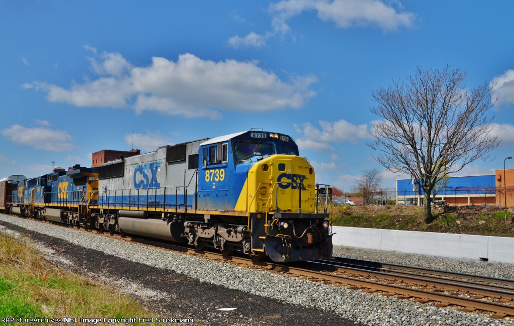 CSX 8739